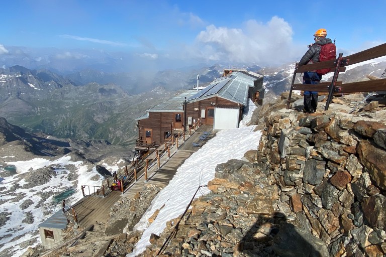 JAMES HANDLON – would-be mountaineer and idiotic adventurer