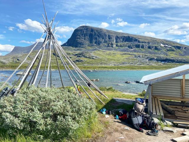 JAMES HANDLON – would-be mountaineer and idiotic adventurer