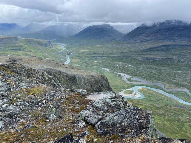 JAMES HANDLON – would-be mountaineer and idiotic adventurer