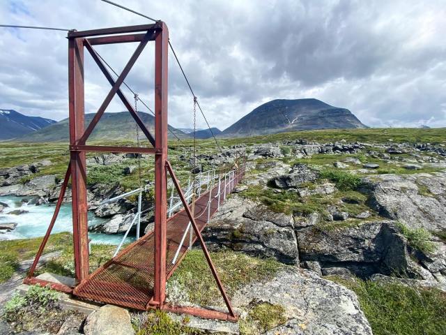 JAMES HANDLON – would-be mountaineer and idiotic adventurer